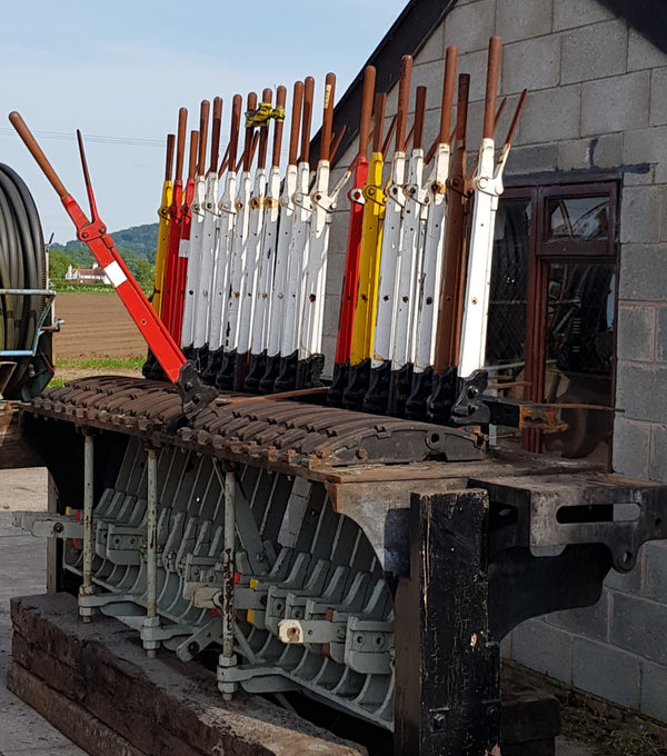 NM 2002. L.B.& S.C.Rly 20 LEVER FRAME EX POLE GATE SIGNAL BOX ...